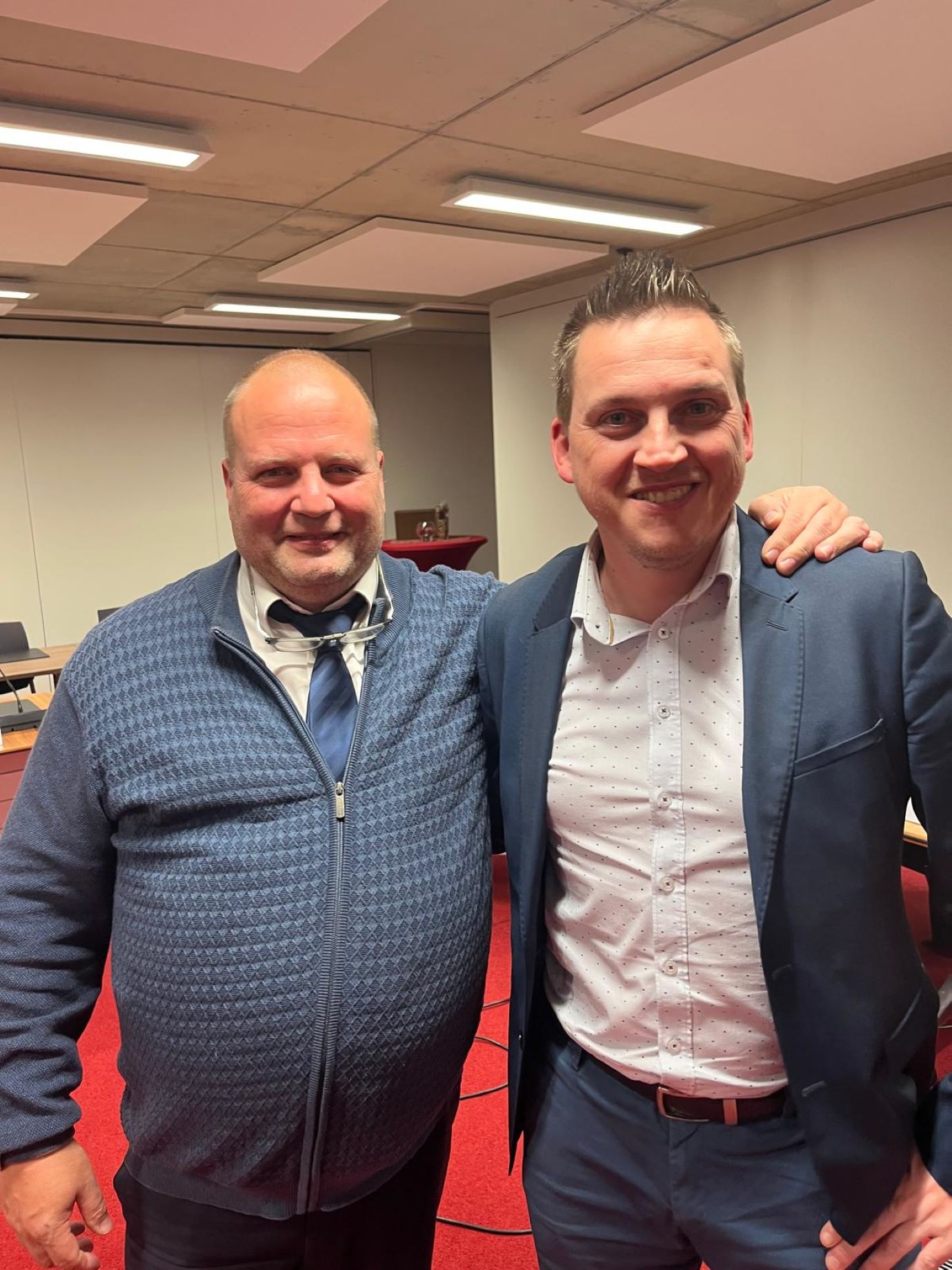 Voorzitter Yonathan Bosman en lijsttrekker Guido Vaganée maken de balans op na de gemeente- en ...